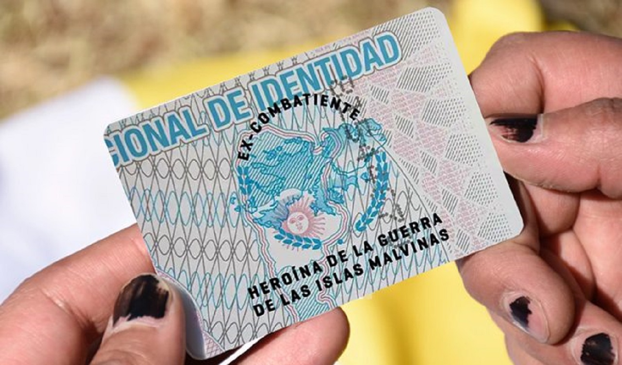 Nación lanzó un nuevo modelo de DNI: quienes podrán tramitarlo – Radio ...